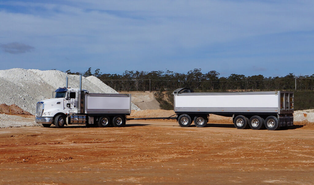 High quality Heavy Duty Bed Liners for Bulk Solids Transport Equipments ...